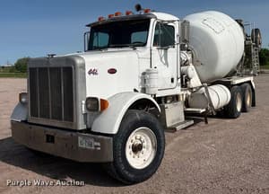 SOLD - 1990 Peterbilt 357 Lot No. EG6532 Other Equipment with 86,989 mi ...