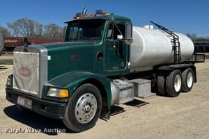 SOLD - 1990 Peterbilt 375 Lot No. DQ6758 Other Equipment with 759,774 ...