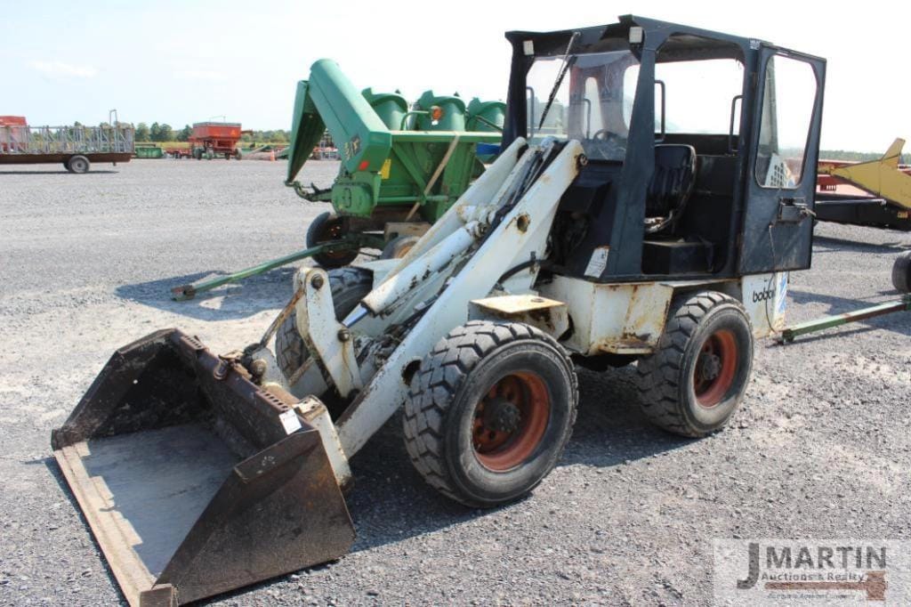 SOLD - 1991 Bobcat 1600 loader Construction with 4,097 Hrs | Tractor Zoom