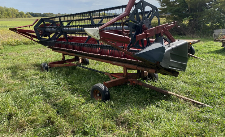 SOLD - 1991 Case IH 1020 Harvesting with 20 ft | Tractor Zoom