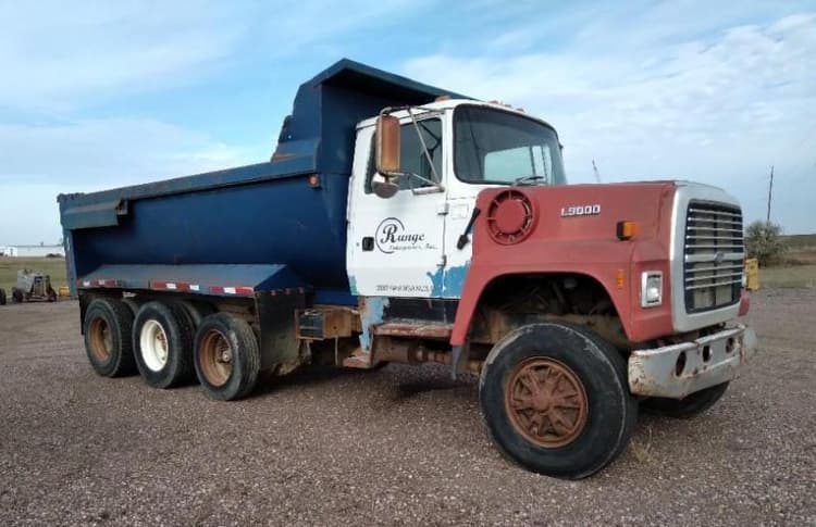1991 Ford LT8000 Other Equipment Trucks for Sale | Tractor Zoom