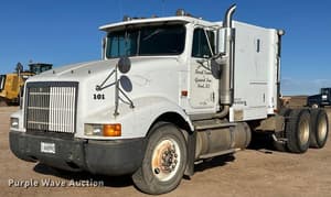 SOLD - 1991 International 9400 Lot No. ER8362 Other Equipment with ...