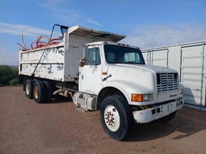 SOLD - 1991 International 4900 Lot No. 54 Other Equipment with --- mi ...