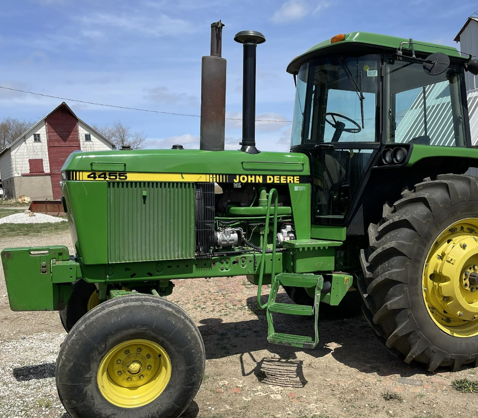 SOLD - 1991 John Deere 4455 Lot No. e91c5f33-0f66-11ed-9544 ...