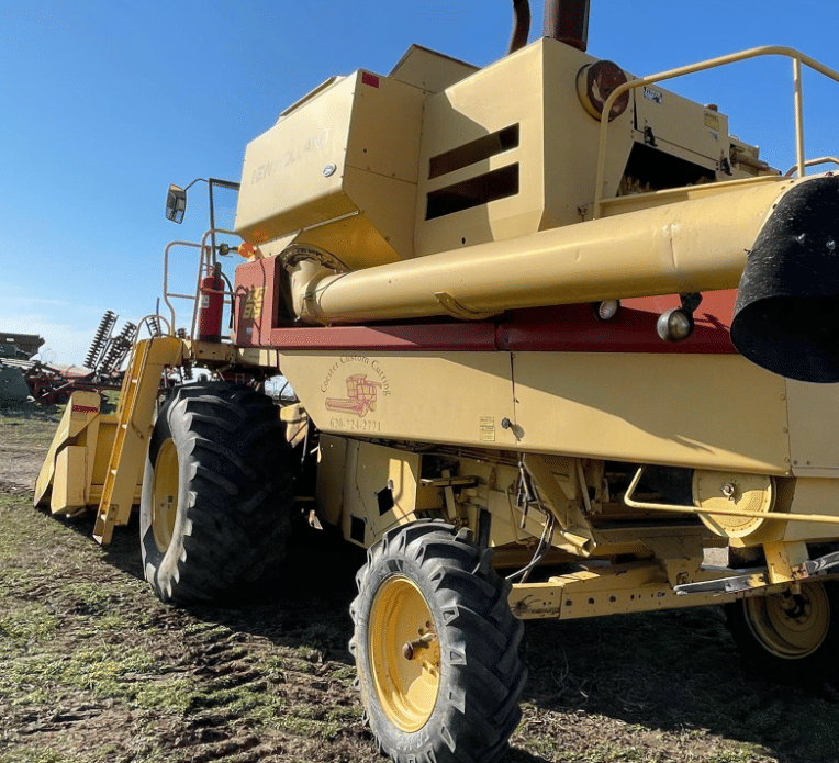 1991 New Holland TR86 Combines Class 6 for Sale | Tractor Zoom