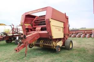 SOLD - 1991 NH 855 R. Baler #863108 Hay and Forage with --- Bales ...