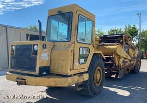 SOLD - 1992 Caterpillar 613C elevating scraper Construction with 3,205 ...