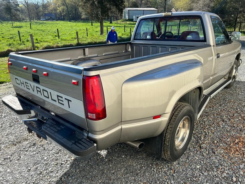 1992 Chevrolet 3500 Other Equipment Vehicles for Sale | Tractor Zoom