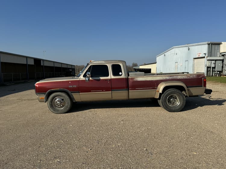 1992 Dodge D350 Other Equipment Vehicles for Sale | Tractor Zoom