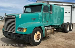 SOLD - 1992 Freightliner FLD120 Lot No. OM9938 Other Equipment with ...