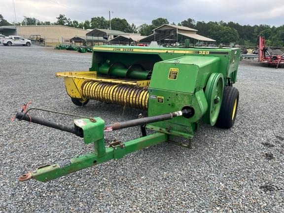 1992 John Deere 328 Hay and Forage Balers - Square for Sale | Tractor Zoom