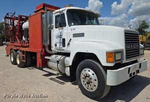 SOLD - 1992 Mack CH613 Lot No. EN8237 Other Equipment with 17,116 mi | Tractor Zoom