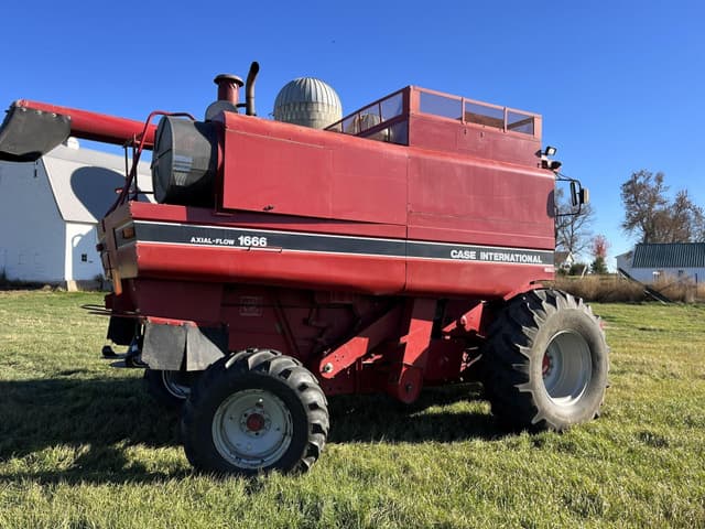 1993 Case IH 1666 Lot No. 16 Combines For Sale with 5,362 Hrs | Tractor ...