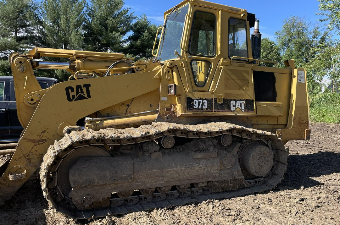 SOLD - 1993 Caterpillar 973 Lot No. 236dfb4e-f7de-11ec-9544 ...