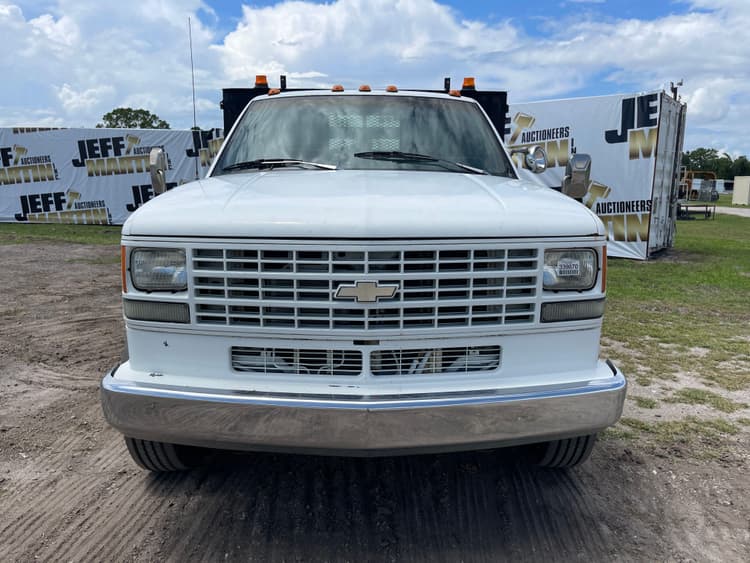 1993 Chevrolet GMT400 Other Equipment Vehicles for Sale | Tractor Zoom