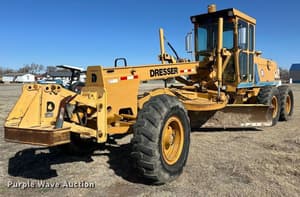 SOLD - 1993 Dresser 850 Lot No. OI9317 Construction with 4,368 Hrs ...