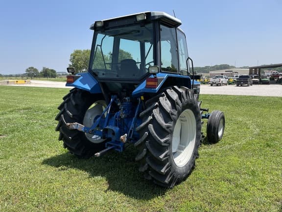 1993 Ford 7740 Tractors 40 to 99 HP for Sale | Tractor Zoom