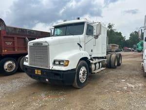 SOLD - 1993 Freightliner FD1 Lot No. 7237 Other Equipment with 144,625 ...