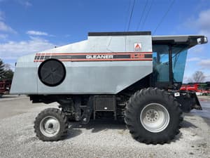 SOLD - 1993 Gleaner R42 Stock No. AG3015 Combines with 4,142 Hrs ...