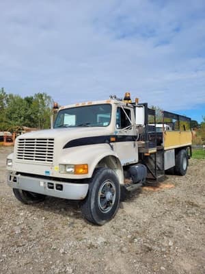 SOLD - 1993 International 4900 Lot No. 11 Other Equipment with 355,017 ...