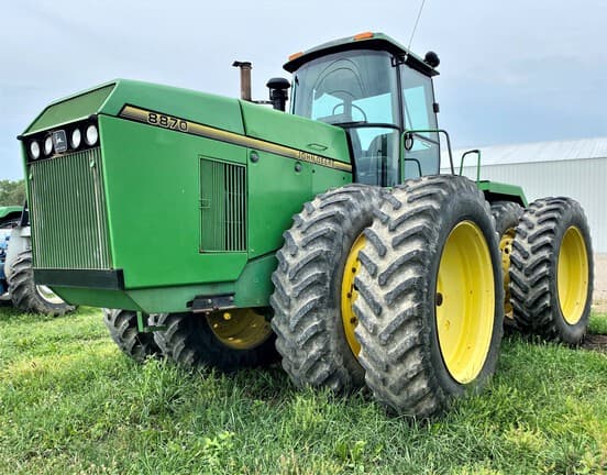 1993 John Deere 8870 Tractors 300 to 424 HP for Sale | Tractor Zoom