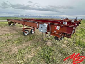 SOLD - 1993 Spudnik 1205 Lot No. 55846 Harvesting with --- Ft | Tractor ...