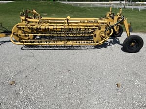 SOLD - 1993 Vermeer R23 Stock No. 1084158 Hay and Forage with 23 ft ...