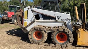 SOLD - 1994 Bobcat 943 w/ track- tree digger not included Construction ...