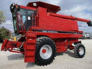 SOLD - 1994 Case IH 1688 Stock No. 227458417 Combines with 4,835 Hrs ...