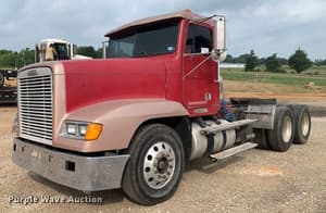 SOLD - 1994 Freightliner FLD120 Lot No. DM7873 Other Equipment with ...