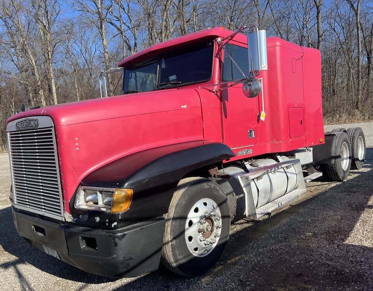 SOLD - 1994 Freightliner FLD12064ST Other Equipment Trucks | Tractor Zoom