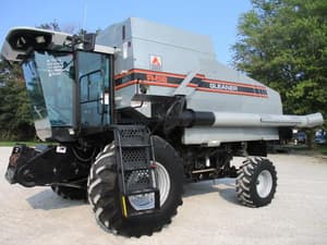 SOLD - 1994 GLEANER R62 Stock No. 22455 Combines with 3,680 Hrs ...