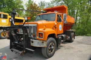 SOLD - 1994 International 2574 Other Equipment with 44,628 mi | Tractor ...