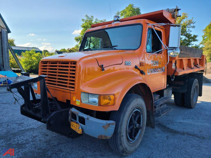 SOLD - 1994 International 4700 Other Equipment with 110,438 mi ...