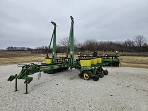 1994 John Deere 7200 Stock No. 642399 Planting For Sale with 12 Rows ...