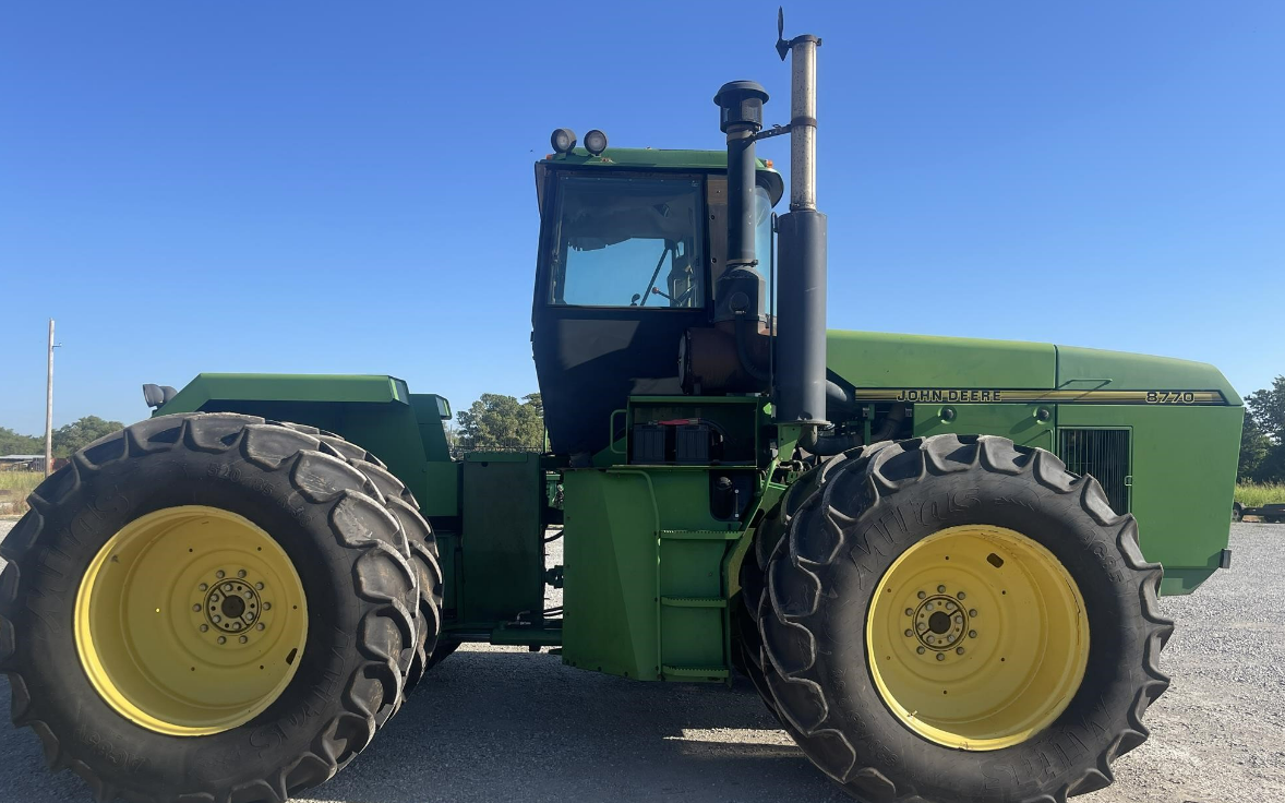 SOLD - 1994 John Deere 8770 Tractors with 13,219 Hrs | Tractor Zoom