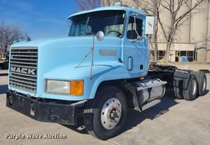 SOLD - 1994 Mack CH613 Lot No. DG0425 Other Equipment with 721,050 mi | Tractor Zoom