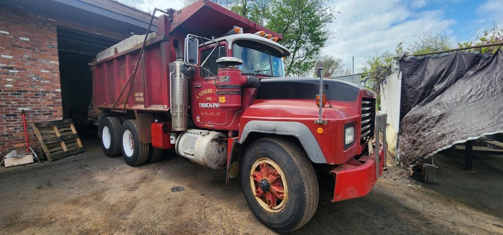1994 Mack RD688S Other Equipment Trucks for Sale | Tractor Zoom