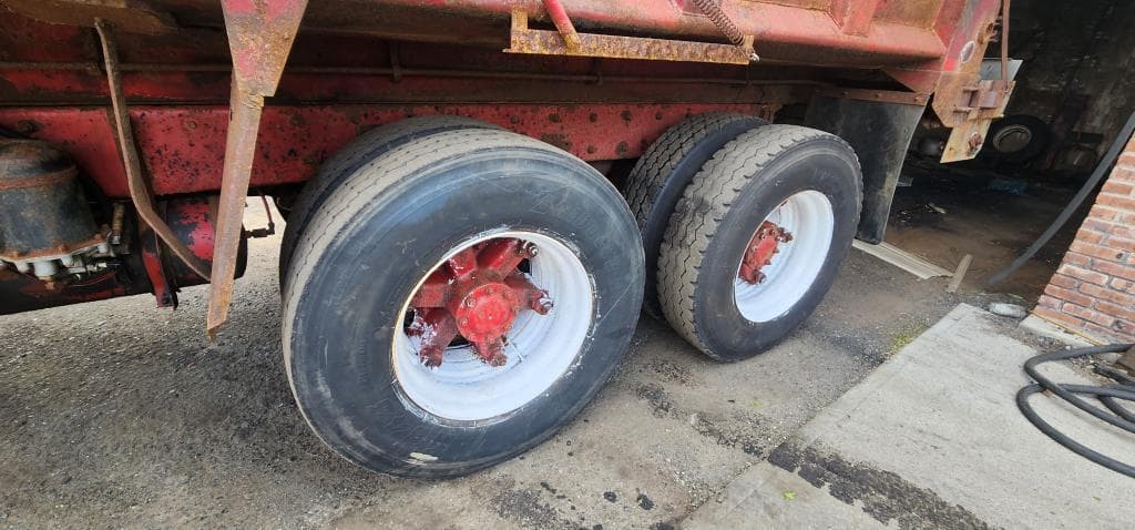 1994 Mack RD688S Other Equipment Trucks for Sale | Tractor Zoom