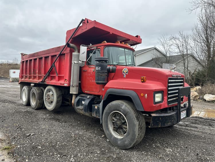 1994 Mack RD690S Other Equipment Trucks for Sale | Tractor Zoom