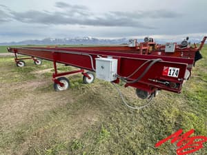 SOLD - 1994 Spudnik 1205 Lot No. 55838 Harvesting with --- Ft | Tractor ...