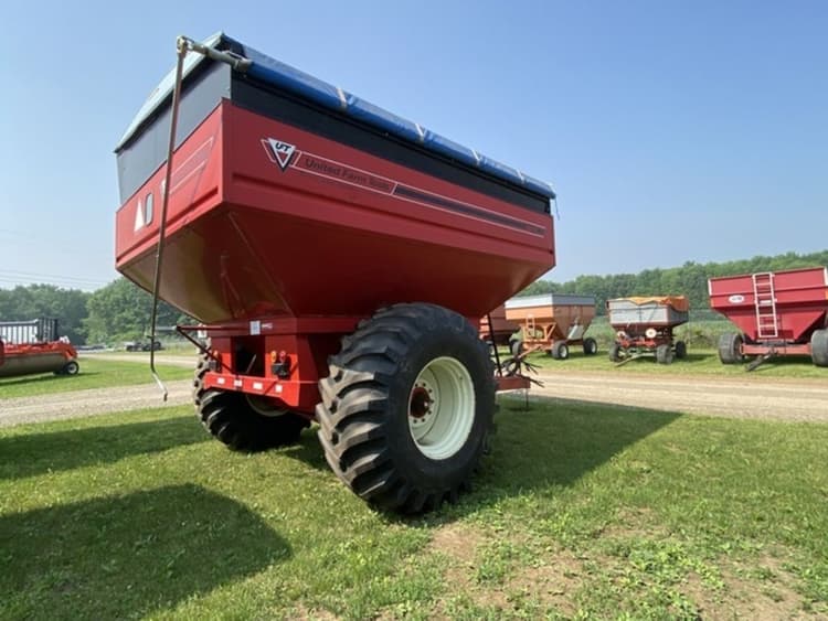 1994 United Farm Tools 750 Harvesting Grain Carts for Sale | Tractor Zoom