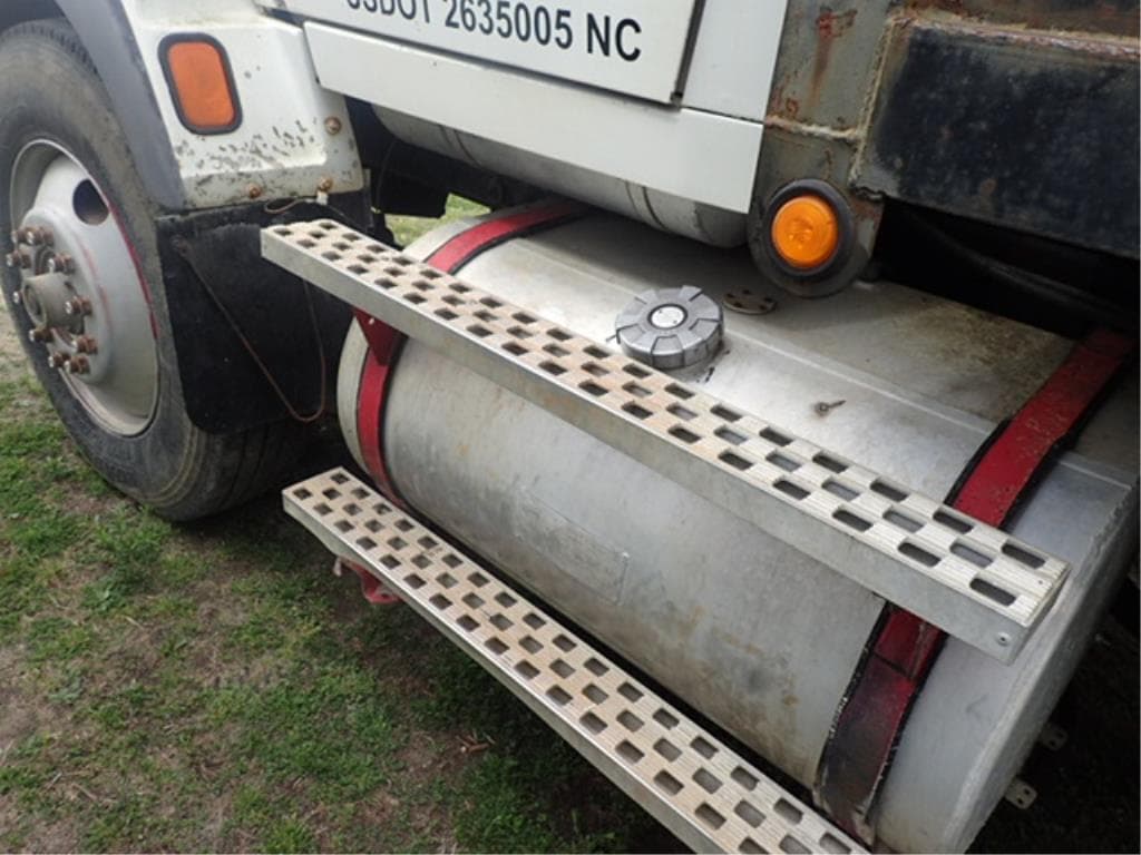 1995 Ford Aeromax L9000 Other Equipment Trucks for Sale | Tractor Zoom