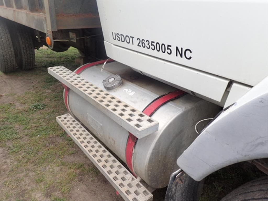 1995 Ford Aeromax L9000 Other Equipment Trucks for Sale | Tractor Zoom