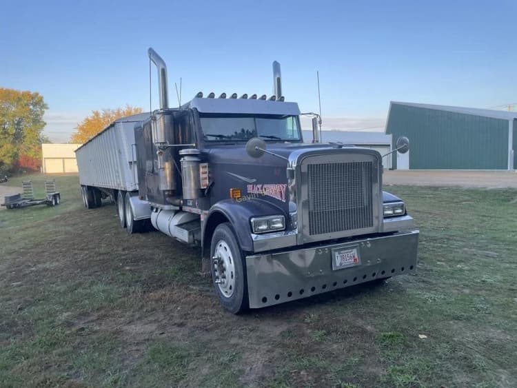 1995 Freightliner Classic XL Other Equipment Trucks for Sale | Tractor Zoom