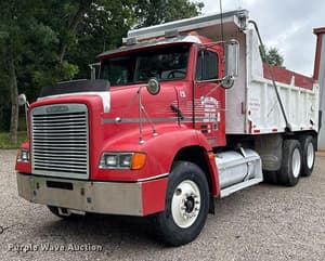 SOLD - 1995 Freightliner FLD112 Lot No. ED4333 Other Equipment with ...