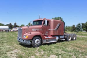 SOLD - 1995 Freightliner FLD120 Lot No. 70675 Other Equipment with ...