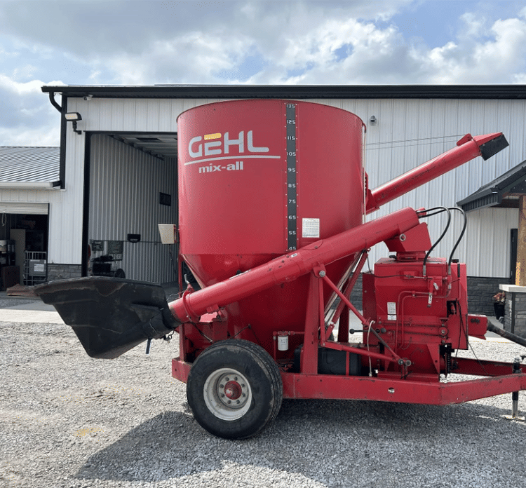 1995 Gehl 170 Hay and Forage Grinders/Mixers for Sale | Tractor Zoom