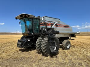 SOLD - 1995 Gleaner R72 Lot No. 46242 Combines with 2,519 Hrs | Tractor ...