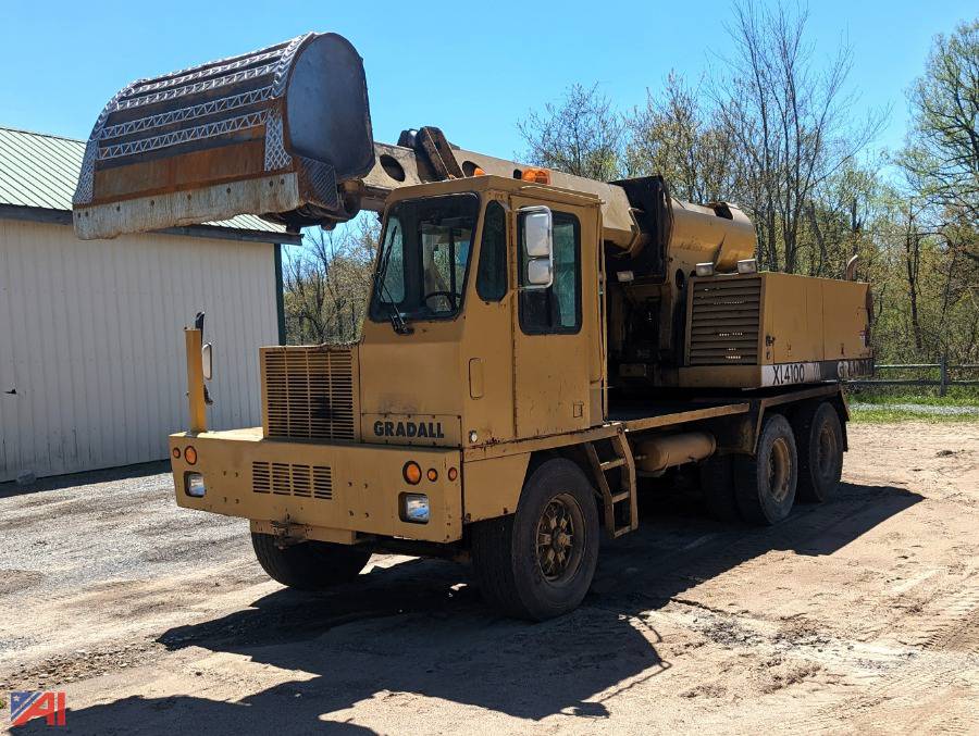 SOLD - 1995 Gradall XL4100 Lot No. 0da35383-e354-11ec-9544-0246304ce823 ...